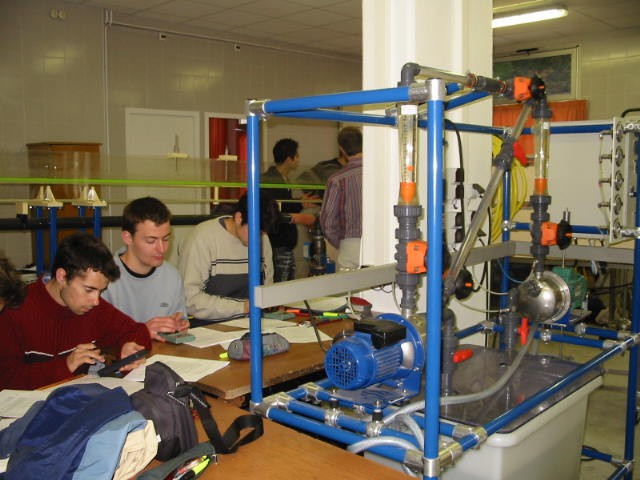 Les laboratoires à la MFR